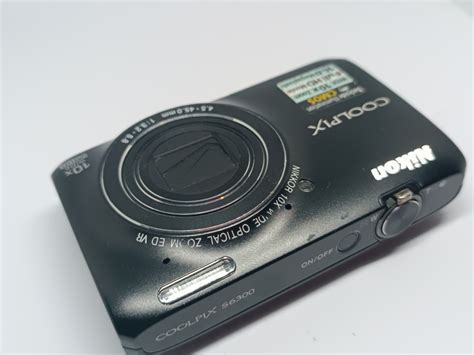 Compact Point & Shoot - Nikon Coolpix S6300 - 16MP - 10x Zoom - Digital ...