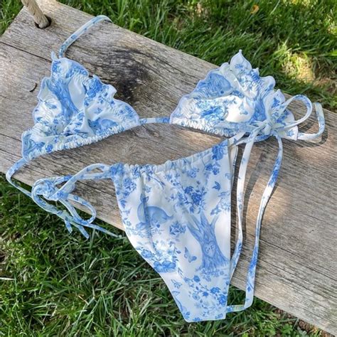 Frankies Bikinis Swim Frankies Bikinis Gigi Hadid Tia String