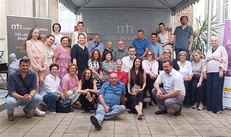 Mala Medicina” Dr Darije Ostojić Predstavljena U Zagrebu Jabukatv