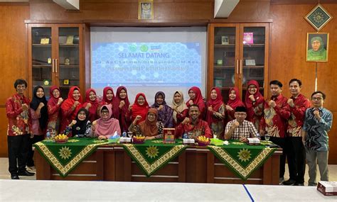 Kunjungan Ketum PP Aisyiyah Di Kampus STIKES Aisyiyah Palembang