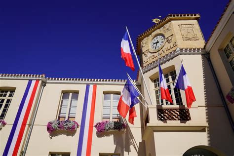 Qual è Il Significato Dei Colori Della Bandiera Francese Blog Ils