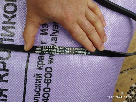 Ремень для обхода шкива компрессора кондиционера Contitech 4 Pk 922 Elast — Renault Megane Iii