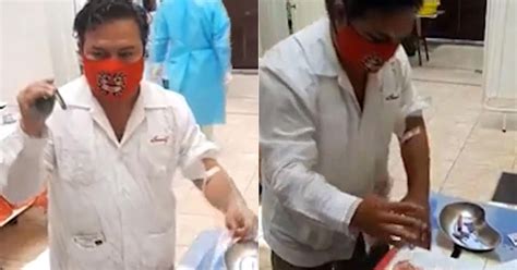 Un alcalde peruano le envió una carta sellada con sangre al presidente Martín Vizcarra para que