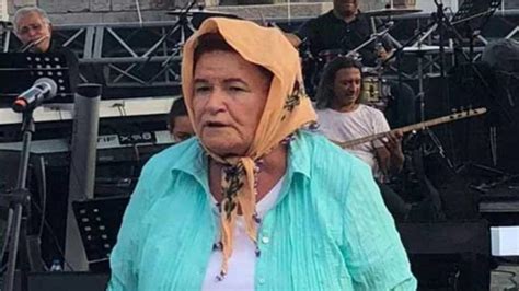 Selda Bağcanın Konser Prova Kıyafeti Gündem Oldu Moda Haberleri