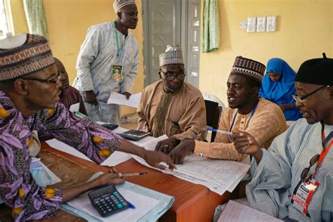 Nigerian Polls Close With Reports Of Dozens Killed In Election Violence