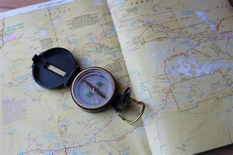 How To Correctly Use A Compass 2024