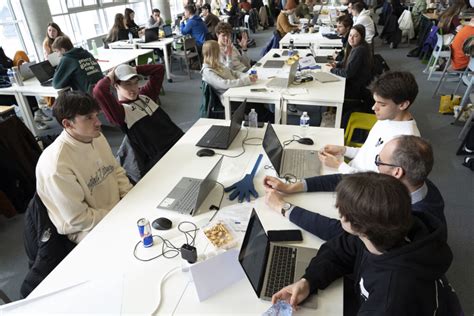 Digital Society A Future Lab On Digitalization By Thomas More University Of Applied Sciences