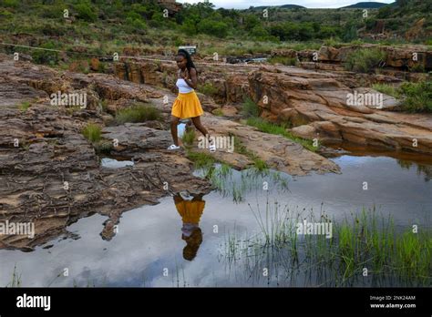 Sabie South Africa 8 January 2023 Girl Walking In Front Of River