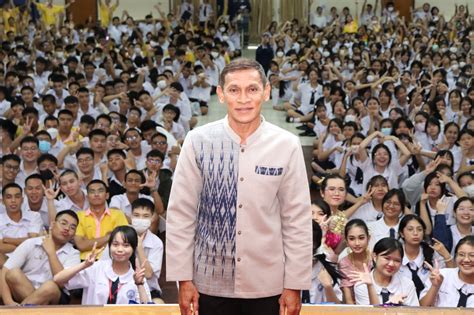 โรงเรียนมัธยมสาธิตวัดพระศรีมหาธาตุ มหาวิทยาลัยราชภัฏพระนคร Added 151 New Photos To The Album