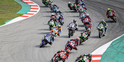 Pfff Technical Issue Bye Bye Race 1 Team Go Eleven