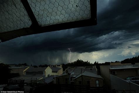 Sydney And The Nsw Coast Smashed By Another Big Storm Daily Mail Online