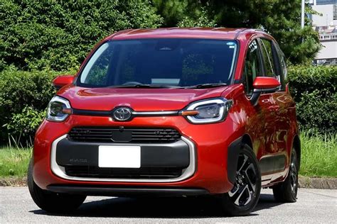 車のマイナーチェンジフルモデルチェンジとは？違いや周期、最新事例 クルマのわからないことぜんぶ｜車初心者のための基礎知識｜norico（ノリコ）