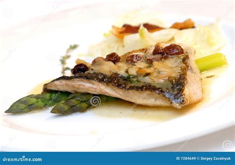 Sea Bass With An Asparagus Stock Image Image Of Bass 7284649