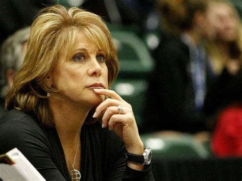 Sacramento Kings Plan To Hire Nancy Lieberman As An Assistant Coach Los Angeles Times