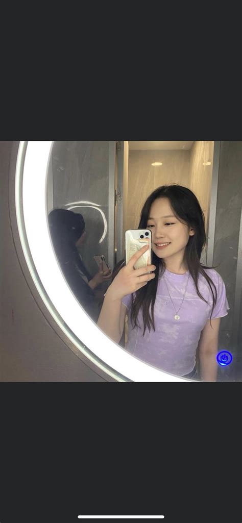 Cute Asian 2 Scrolller