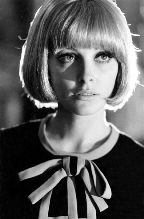 88 Best 1960 Hairstyles Images On Pinterest 1960 Hairstyles Bob Hair