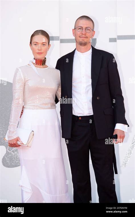 Mia Van Veen Loeb David Loeb Pieces Of Woman Premiere 77th Venice Film Festival In Venice