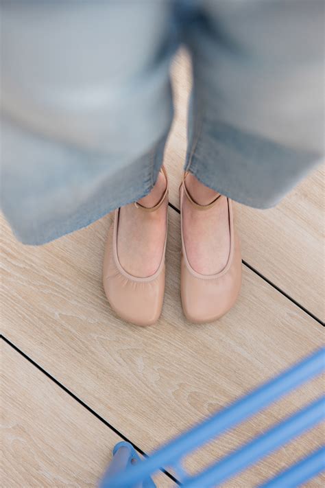 Tulip 30 Barefoot Ballet Flats Beige Shapen Barefoot