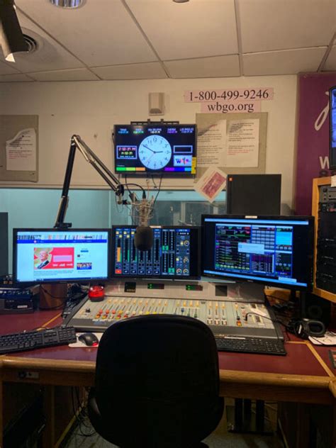 Broadcast Clock