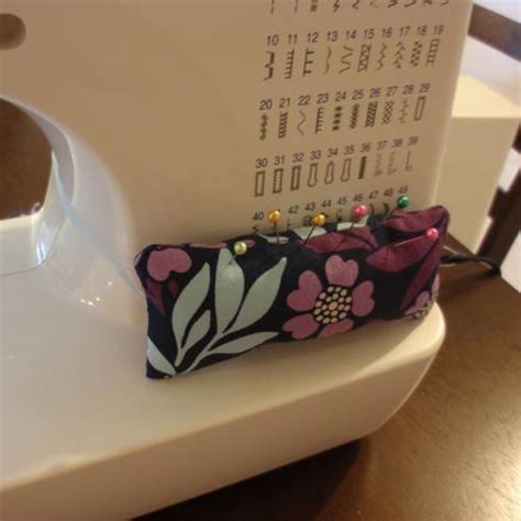 Tiny Little Pincushion Pin Cushions Patterns Pin Cushions Sewing Accessories