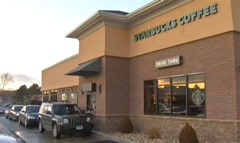 900 Customers And Counting Pay It Forward At Starbucks And They