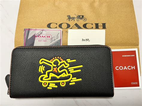 【未使用】74 新品未使用 1円！ Coach 長財布 キャラクター アウトレット F87107の落札情報詳細 Yahooオークション
