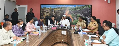 शहाजीराजे भोसले स्मारकासाठी सुधारीत प्रस्ताव पाठवा शिक्षणमंत्री दीपक