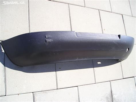 VOLKSWAGEN GOLF 5 ZADNÍ SPOILER NÁRAZNIKU - Písek - Sbazar.cz