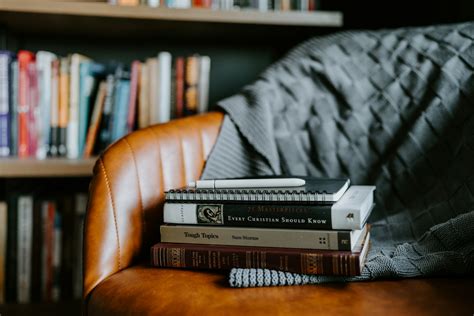 Lueur D Espoir Dans Un Monde Incertain 100 Citations Inspirantes Pour