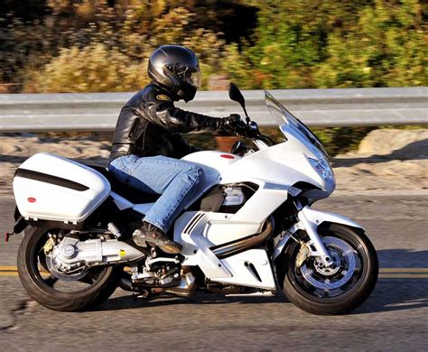 2012 Moto Guzzi Norge Gt 8v Motozombdrivecom