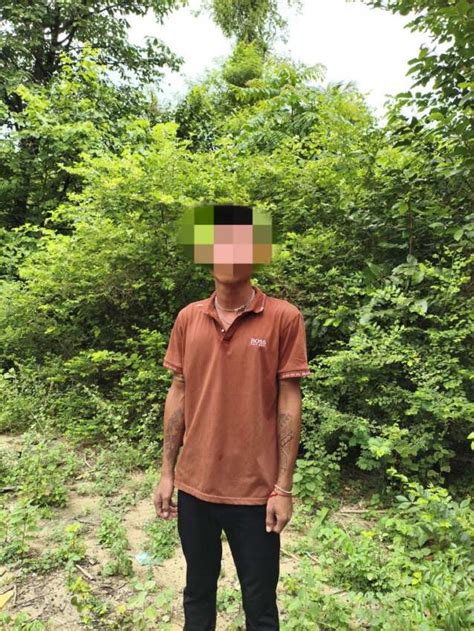 နိုင်ငံခြားမှ ပြန်လာစဉ် စစ်တပ်က ပေါ်တာဆွဲ ဖမ်းဆီးခဲ့သော စစ်မှုထမ်း တပ်သားသစ် ၁ ဦး အလင်းဝင