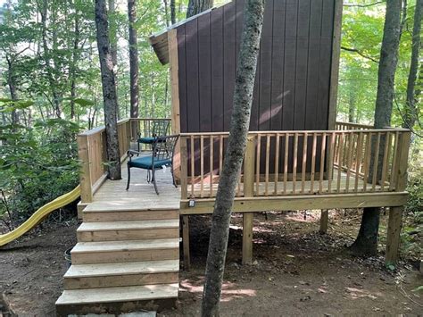 Hemlock Hill Hideaway Treehouse Glamping Style Tree Houses Boone