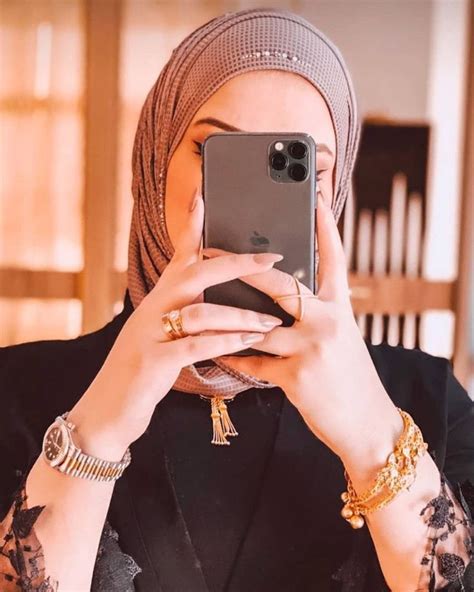 Pin Di 𝔐𝔦𝔰𝔨 𝔲𝔩𝔩𝔞𝔦𝔩🪷 Su ولا أروع 18♥️