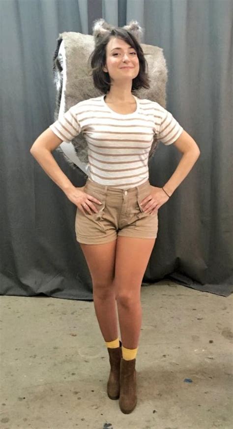 Milana Vayntrub Rsexiestleague