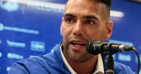 Falcao Llamó A Javier Acosta Hincha De Millonarios Que Pidió La