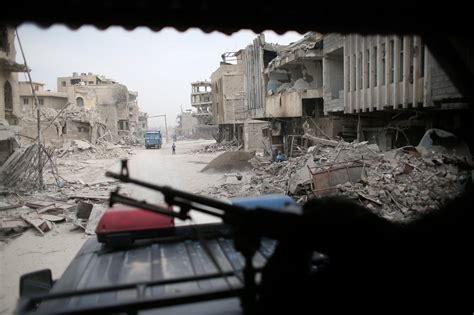 Isとイラク軍などの戦闘が最後まで続いたモスル旧市街のミダン地区。街は完全に破壊され、奪還作戦の終了から6カ月経った今も住民は戻れない