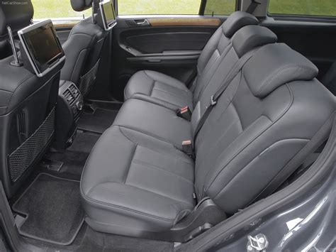 Bhanyaks Blog Mercedes Benz Gl 350 Cdi Stills And Photogallery