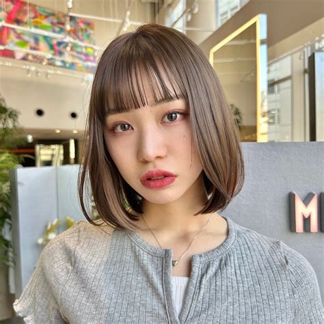 外ハネも内巻きもできる長めボブ｜最旬ヘアカタログ 美的com