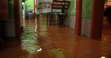 G1 Chuva Deixa Municípios Sem água E Ameaça Trânsito De Ponte No Rs