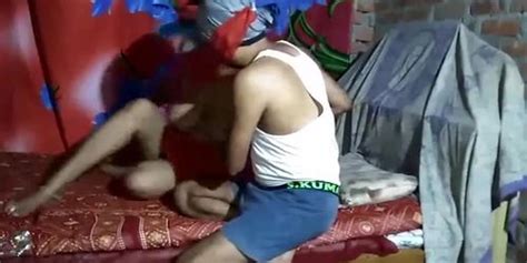 Kapde Badlne Gyi Desi Aunty Ko Dekh Liya Jeth Ji Ne