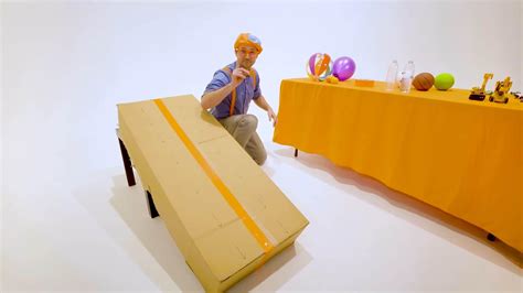 پرورش کودک دوزبانه و دانلود کارتون انگلیسی و زبان اصلی نی نی کارتون