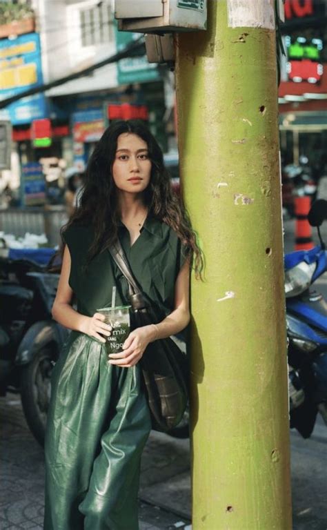 Sarah Linh Tran Everyday Outfit Inspiration Fashion Inspo Style