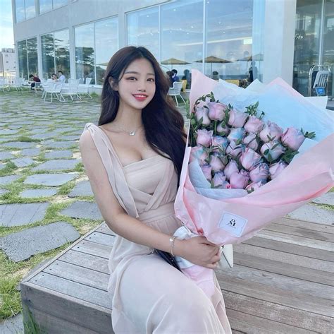 천상의 색감 그 영롱함에 반할 오로라장미