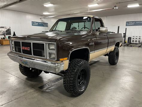 1986 Gmc Sierra Classic 1500 4 Wheel Classicsclassic Car Truck And Suv Sales