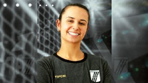 الكرة الطائرة البرازيليّة فلافيا كالوز في النادي الصفاقسي جريدة