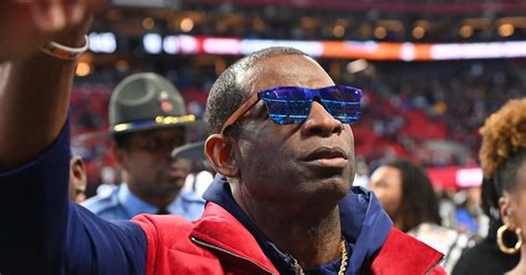 Deion Sanders Comforts Jsu Player Who Dropped Td Pass
