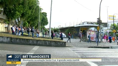 Vídeo Passageiros Do Brt Reclamam Que Há Poucos ônibus Em Santa Cruz E