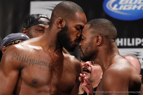Jon Jones Vs Rashad Evans Staredown Pic From Ufc 145 Weigh Ins