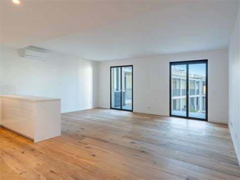 Property For Sale Avenida Ivens Algés Linda A Velha Cruz Quebrada