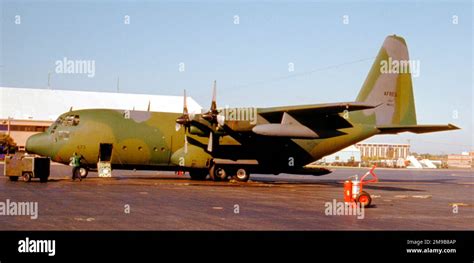 C 130a lm -Fotos und -Bildmaterial in hoher Auflösung – Alamy
